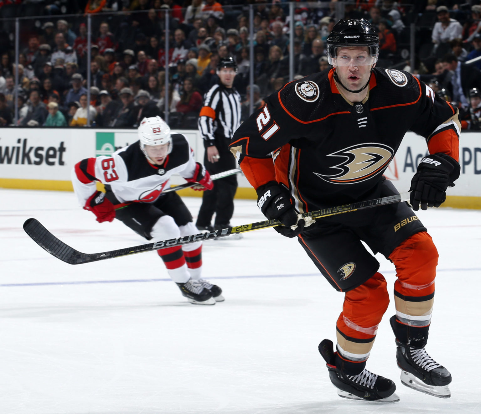 Ducks' Commitment to Backes Leaves No Room for Sherwood