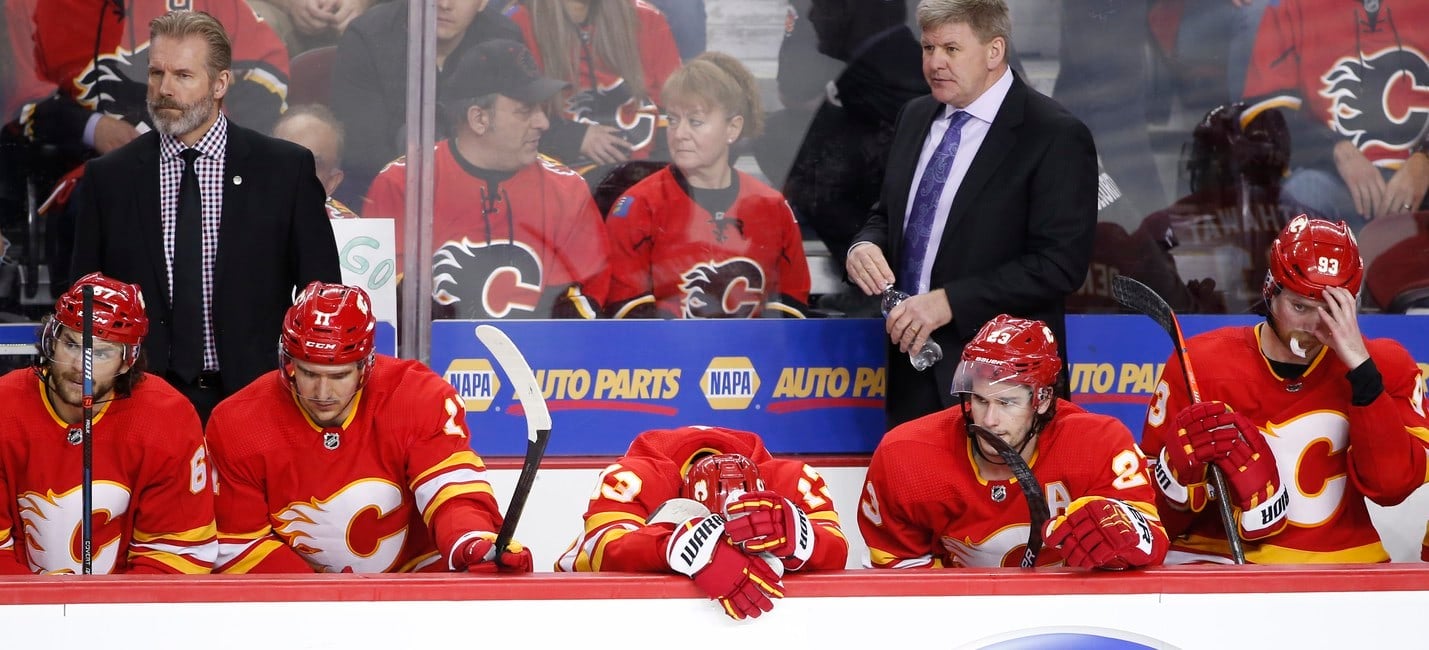 Calgary Flames: Is Bill Peters in the Same Boat as Mike Babcock?
