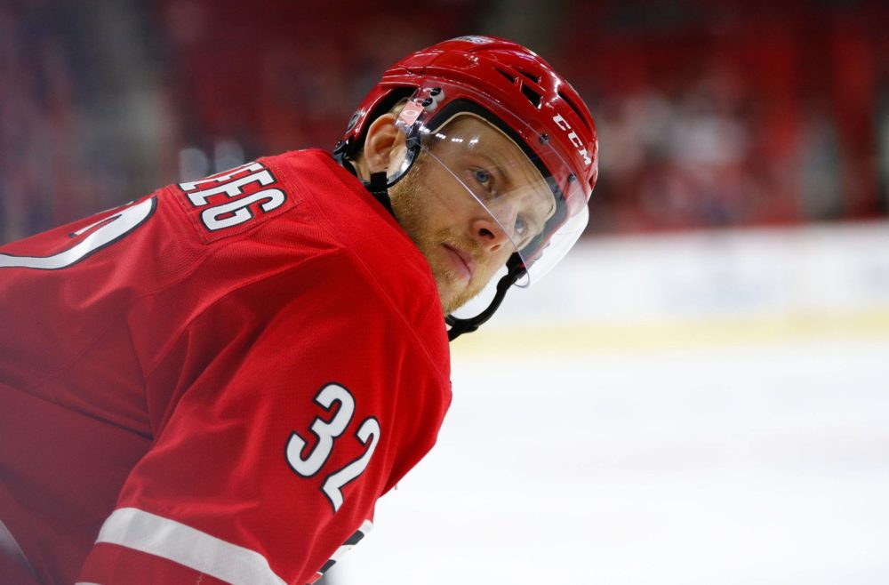 Hurricanes Loving Kris Versteeg