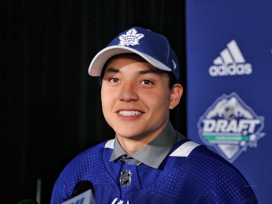 Maple Leafs News & Rumours: Contract Drama, Familiar Face Returns ...