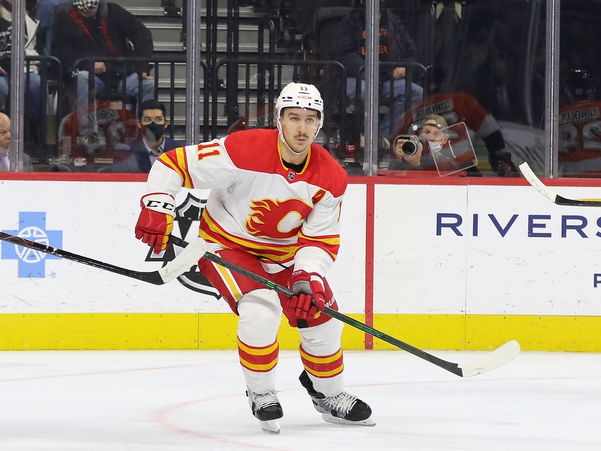 10 Calgary Flames Player Milestones for 2022-23