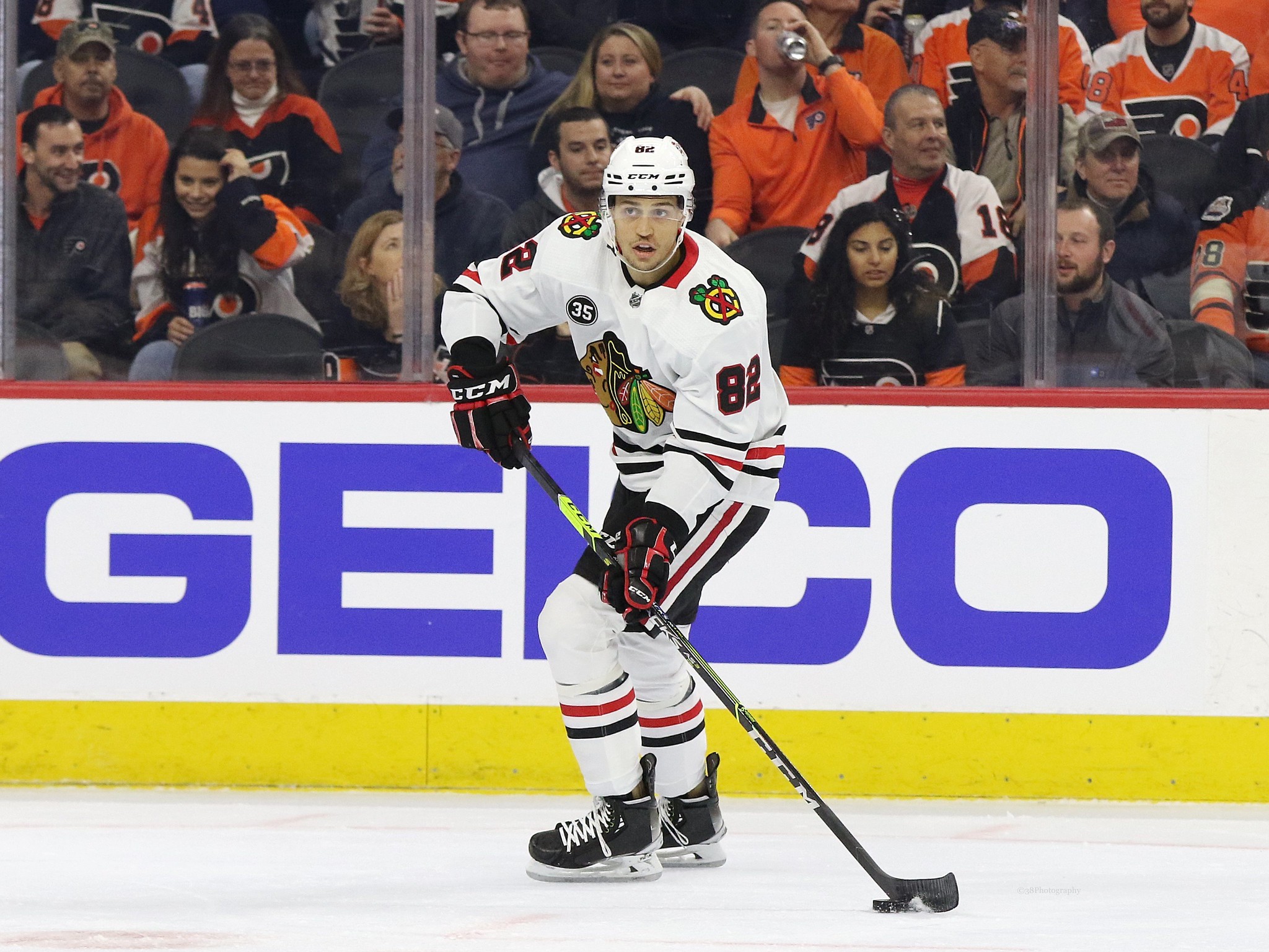 Blackhawks Have High Expectations for Kurashev & Jones