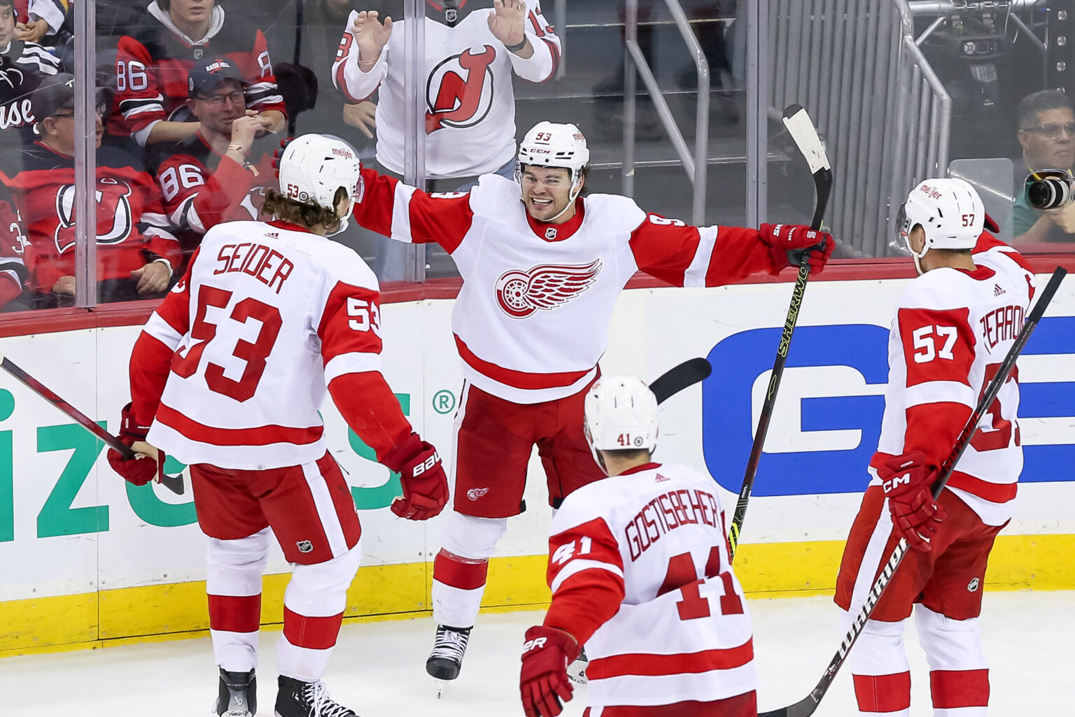Red Wings News & Rumors: Trade Targets, Draper, DeBrincat & More - The ...