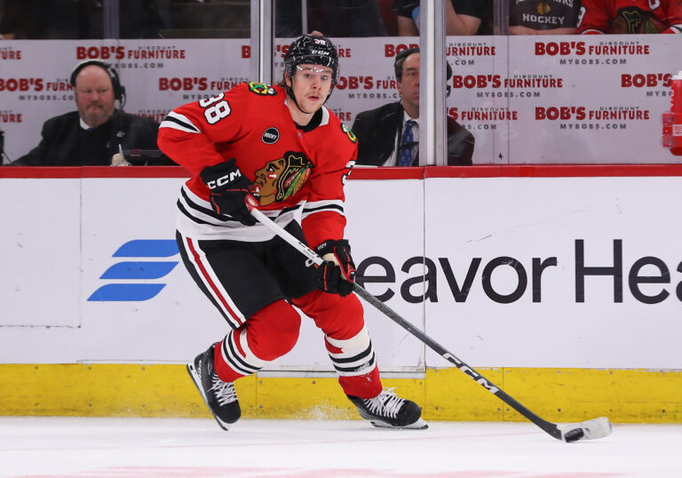 Blackhawks 2025-26 Player Previews: Ethan Del Mastro - The Hockey ...