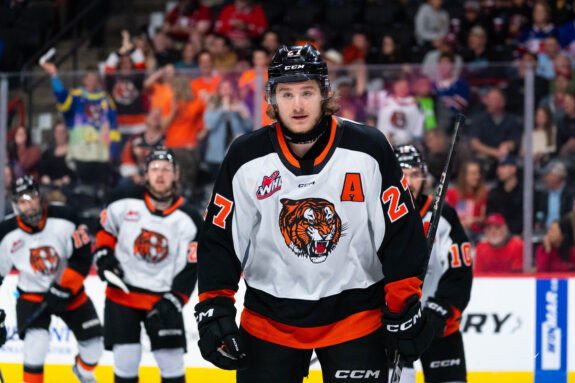 Canadiens’ Prospect Bryce Pickford Lighting It Up to Start the Season ...