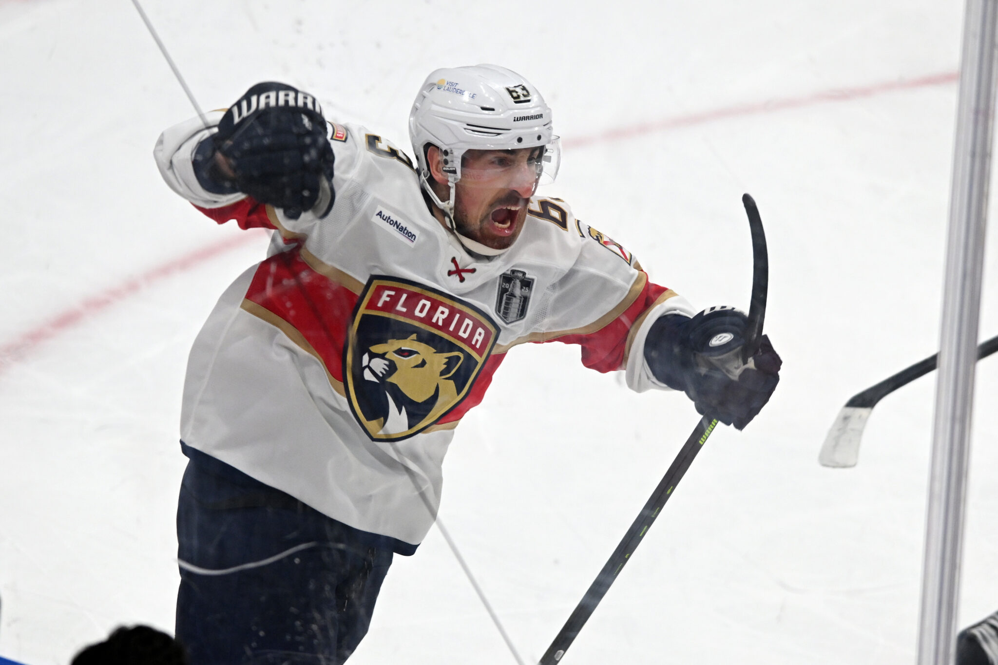 The Evolution of Brad Marchand - The Hockey Writers - Florida Panthers ...