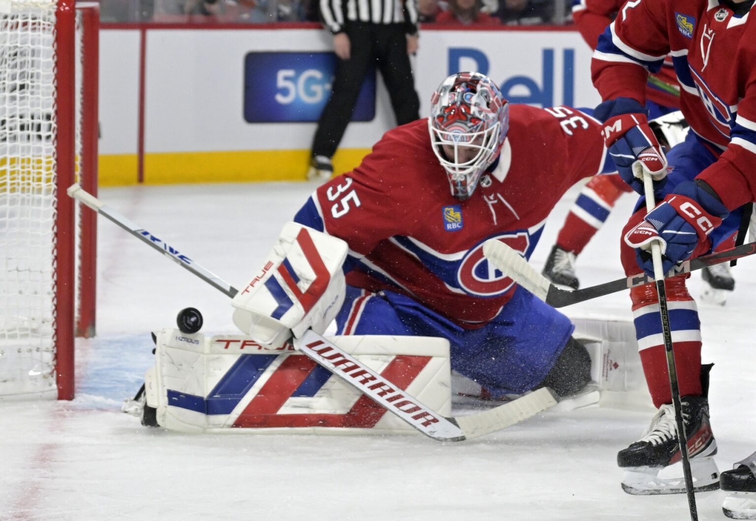Canadiens Are Sending Montembeault a Clear Message With Lack of Starts ...