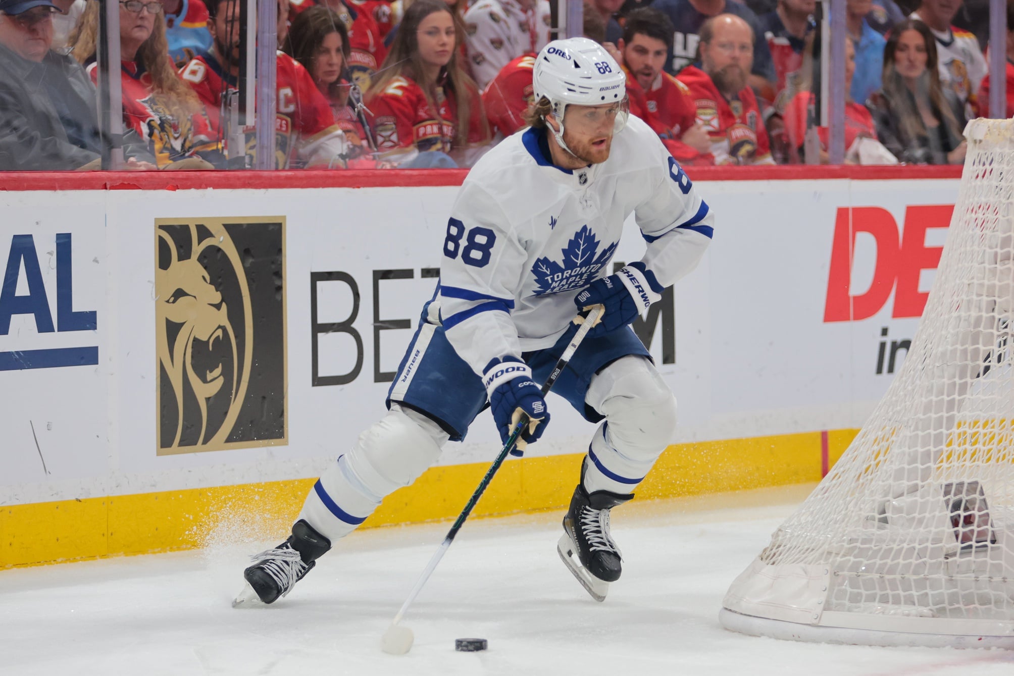 Maple Leafs News & Rumours: Nylander, Matthews, van Riemsdyk & Laughton ...