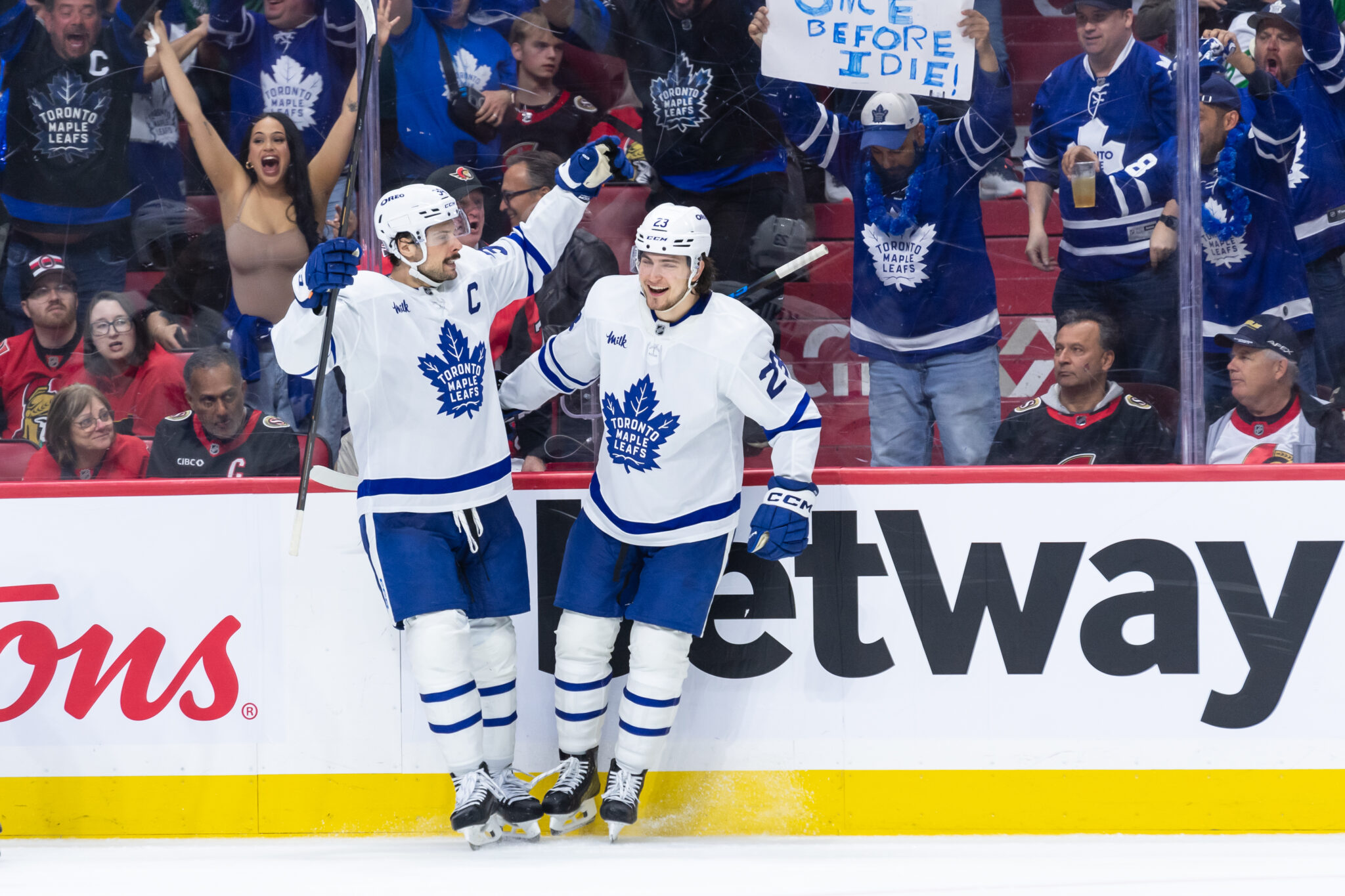 The Logic Behind the Maple Leafs Trading Auston Matthews - The Hockey ...