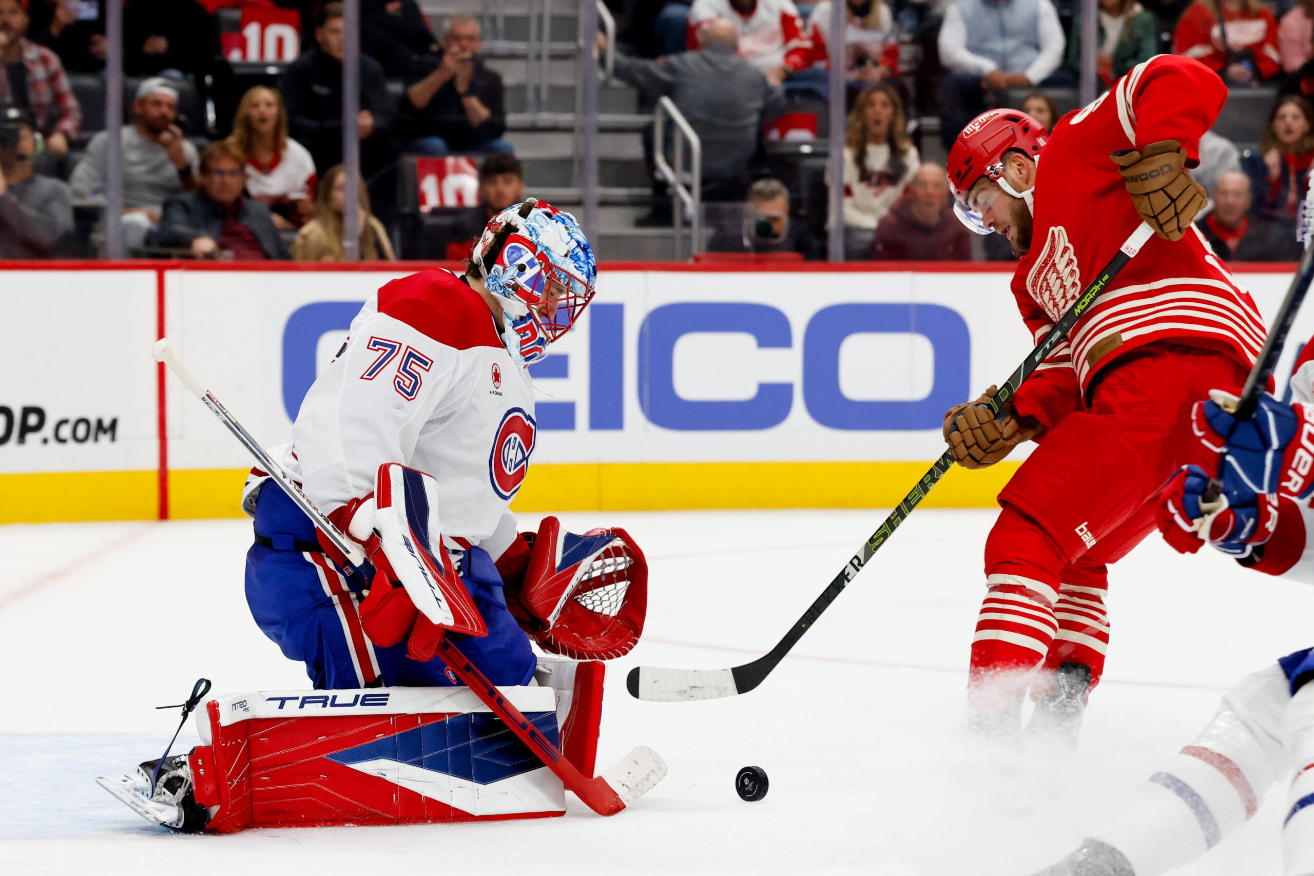 Canadiens' Jakub Dobes Stealing the Calder Trophy Spotlight - The ...