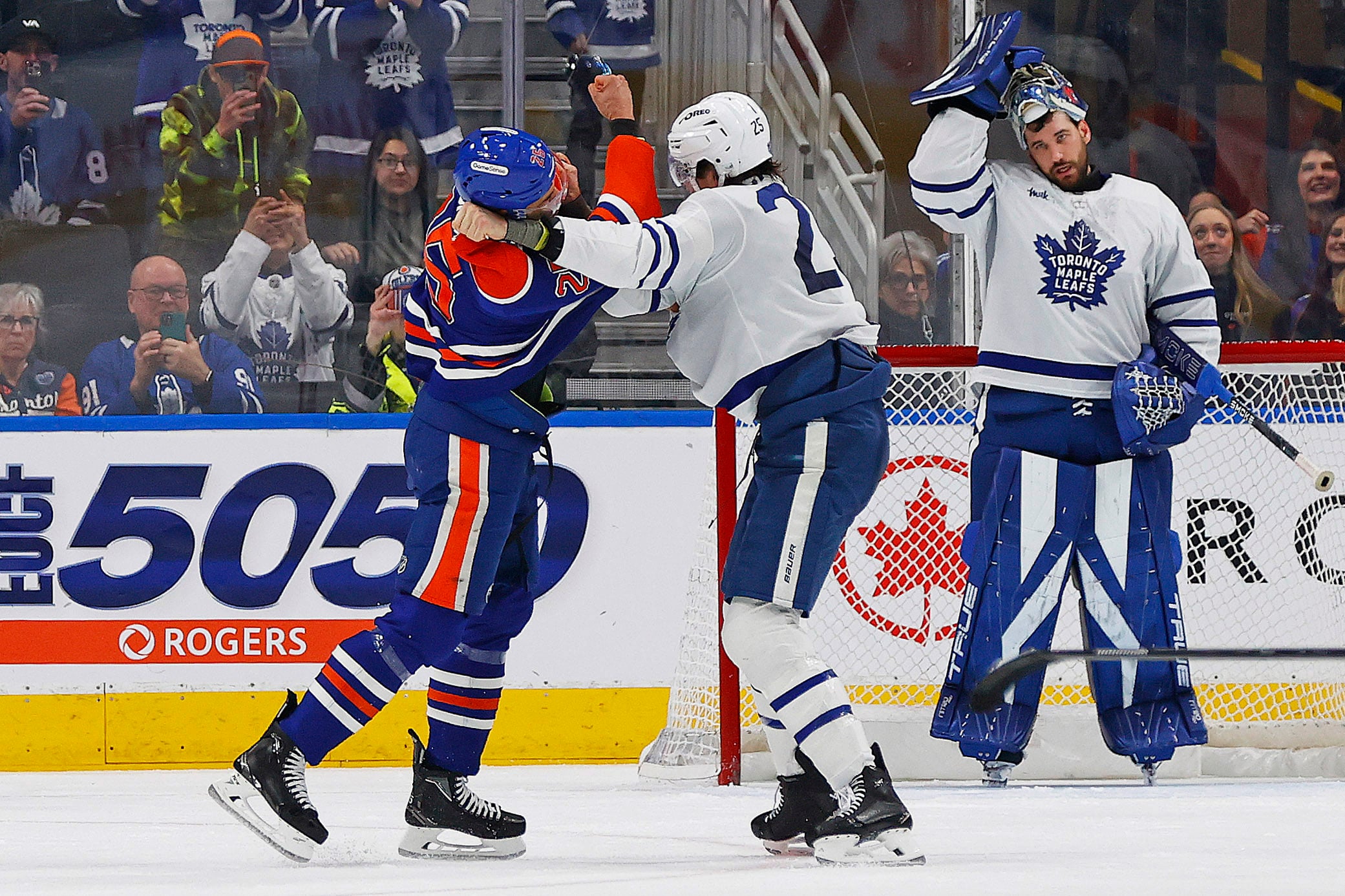 6 Takeaways From Oilers’ 5-2 Loss to Maple Leafs - The Hockey Writers ...