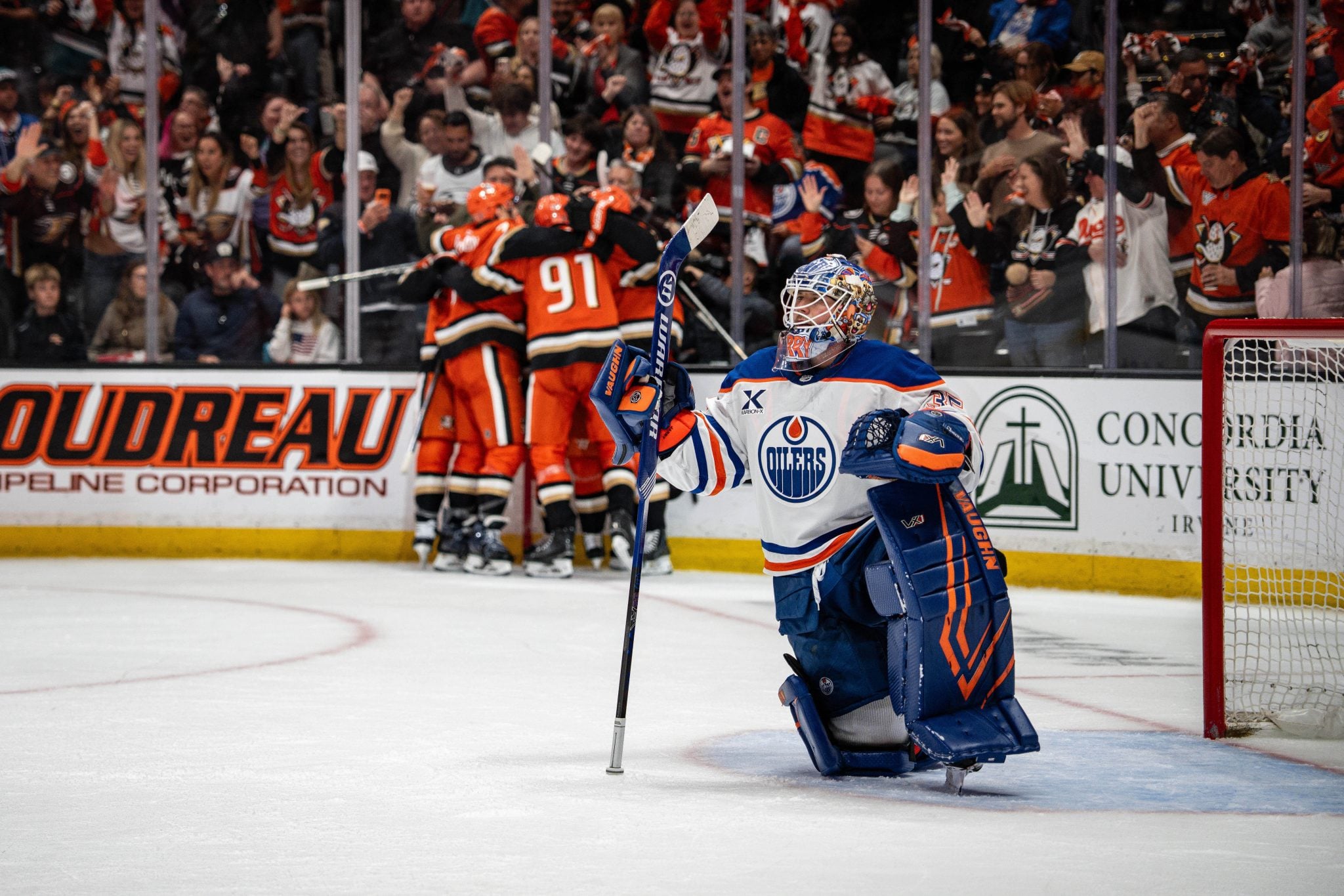 Oilers News & Rumours: Targeting Top-Six Forward, Bednar, Bowman Gives ...